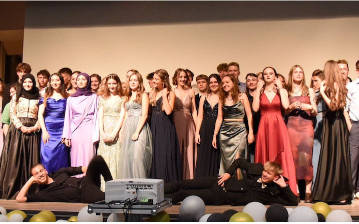 Wir Gratulieren Zum Abitur Deutsche Provinz Der Salvatorianer Wir Gratulieren Zum Abitur Deutsche Provinz Der Salvatorianer