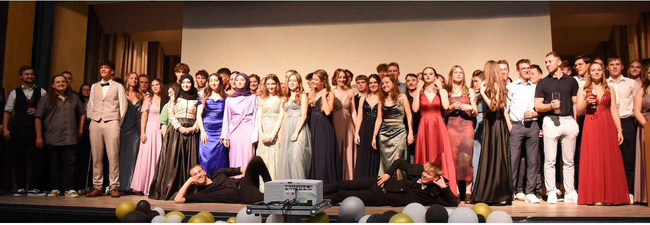 Wir Gratulieren Zum Abitur Deutsche Provinz Der Salvatorianer Wir Gratulieren Zum Abitur Deutsche Provinz Der Salvatorianer